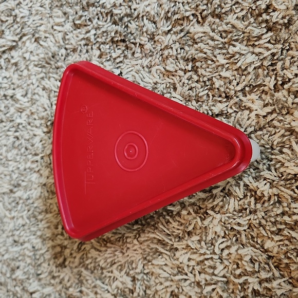 Tupperware | Kitchen | Vintage Tupperware Opaque Pie Slice Container ...